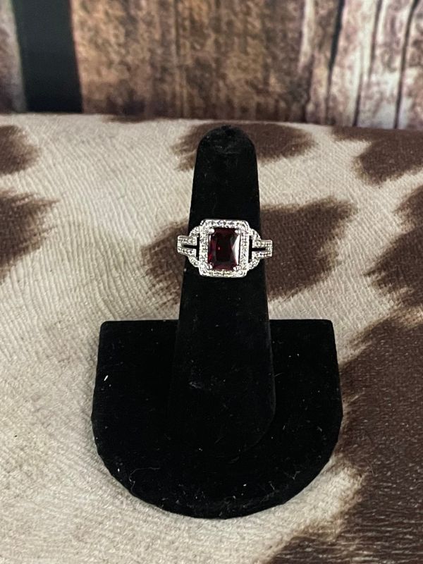 Ruby Red Square Center Stone Ring – Denims & Diamonds Boutique